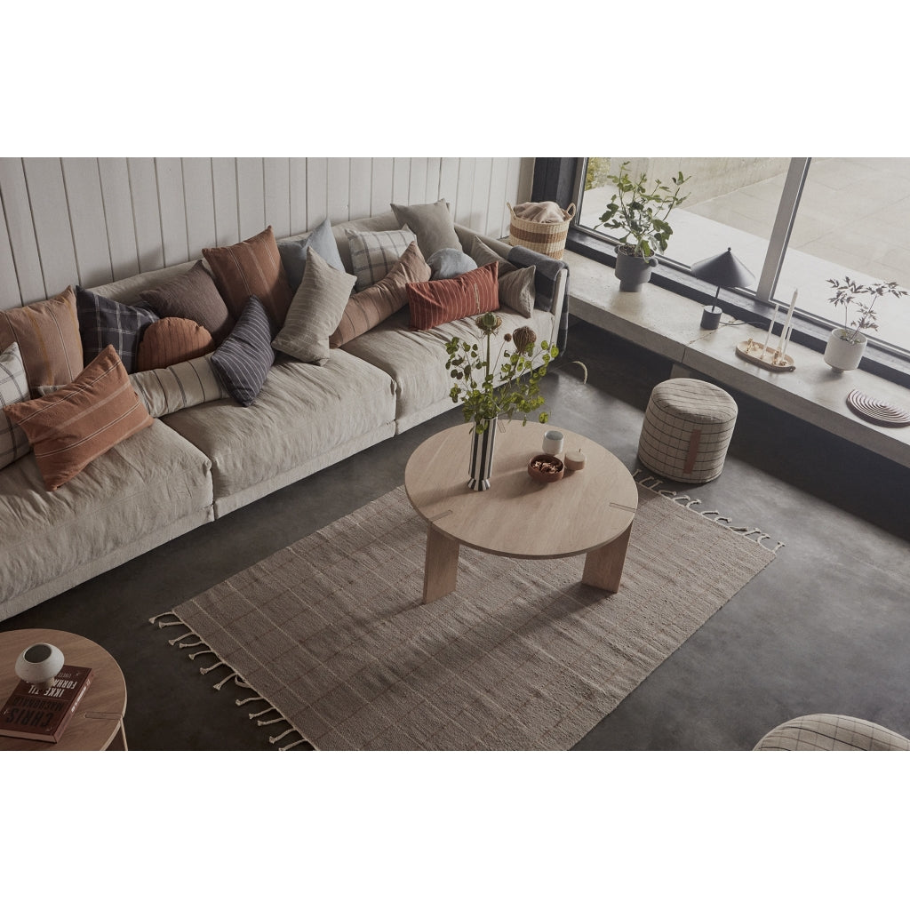 Grid Pouf